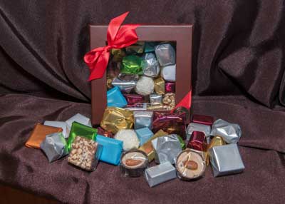 Boxes – AZAR INDULGENCES